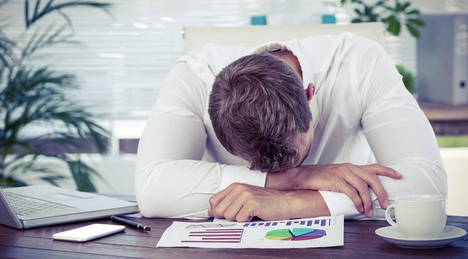 De ce mă simt obosit tot timpul?