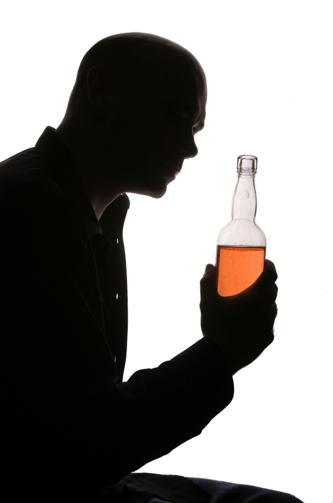 Bolile la care ne expune consumul de alcool