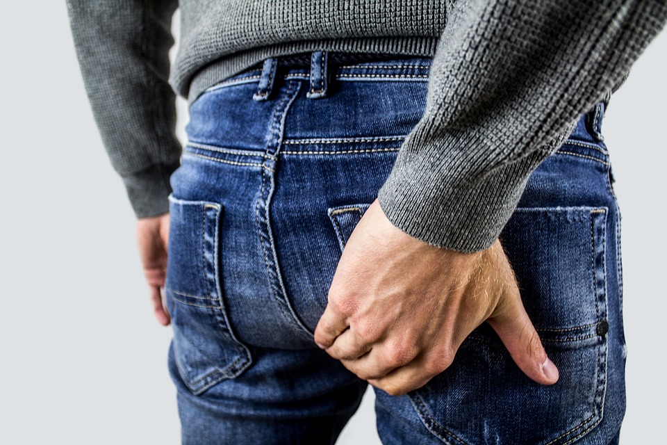 Sângerarea rectală, un semnal major de avertizare pentru cancerul ...