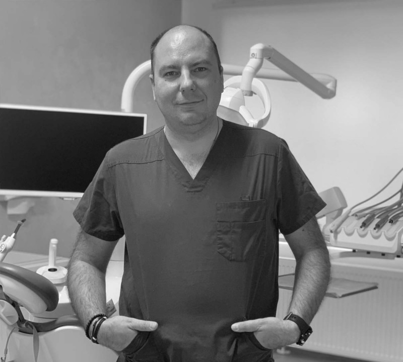 Dr. Burcea Alexandru | Medici Chirurgie orală şi maxilo-facială Brasov