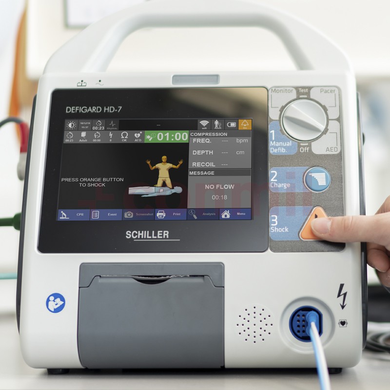 DEFIGARD HD-7 SCHILLER - Defibrilator Profesional pentru uz ...