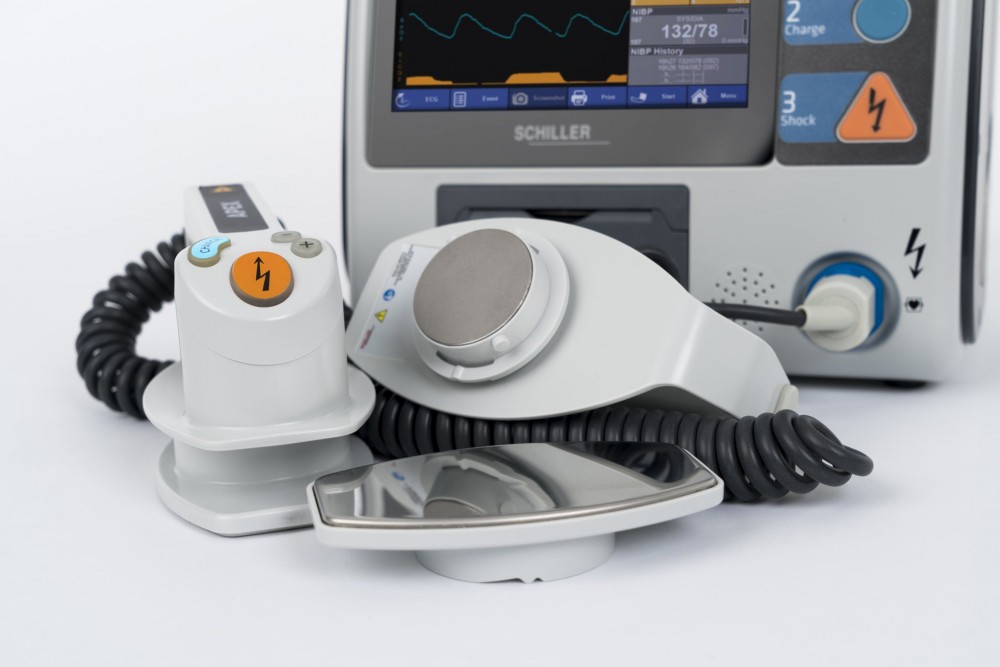 DEFIGARD HD-7 SCHILLER - Defibrilator Profesional pentru uz ...
